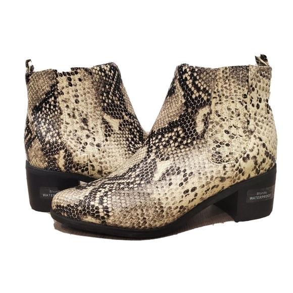 Blondo | Shoes | New Blondo Elvina Snakeskin Gray Waterproof Ankle ...